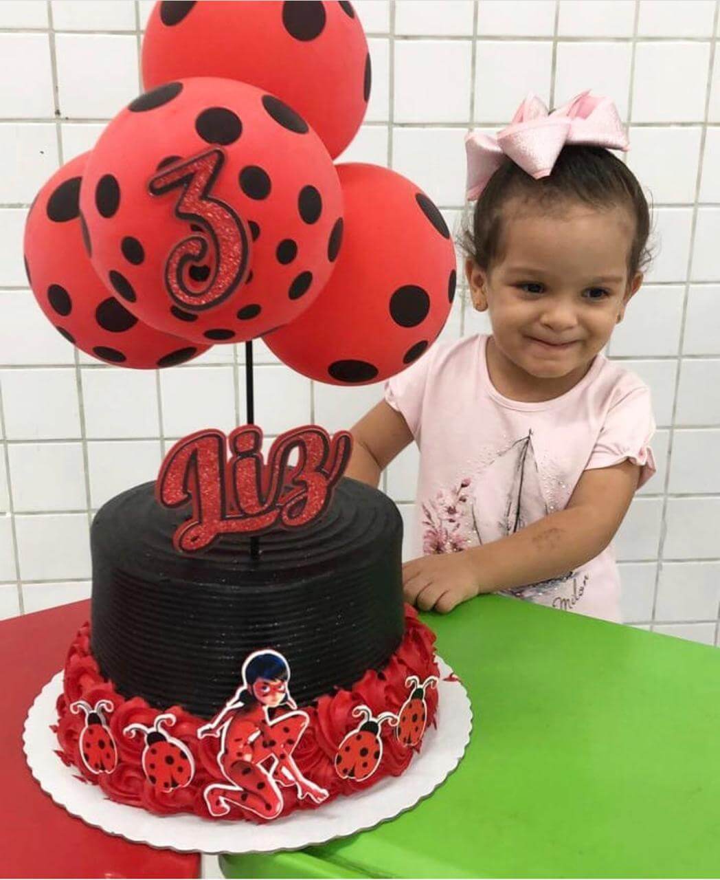 Bolo da Ladybug: as inspirações mais incríveis - Bolo Guaraná