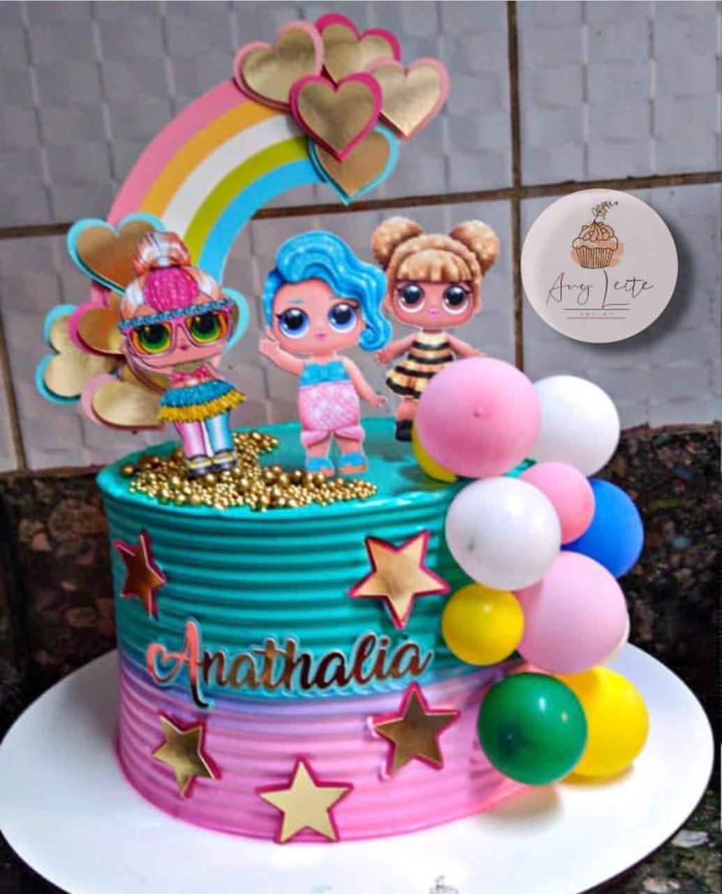 Bolo LOL surprise: 55 modelos para te inspirar - Bolo Guaraná