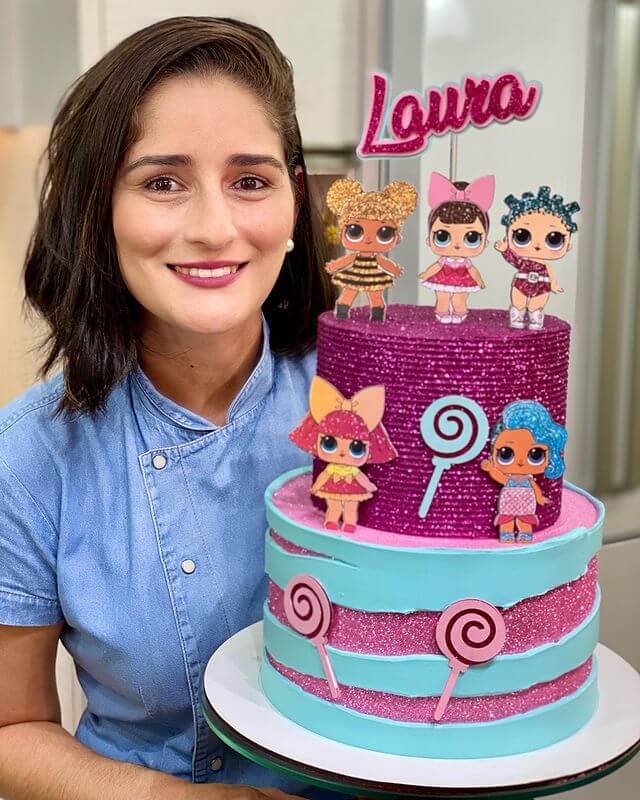 Bolo LOL surprise: 55 modelos para te inspirar - Bolo Guaraná