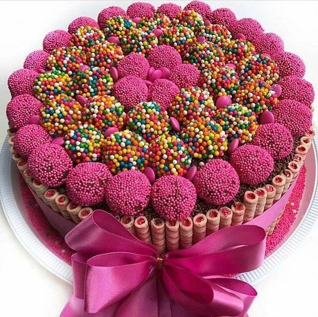 21 ideias de Bolo Rosa para todas as idades - Bolo Guaraná