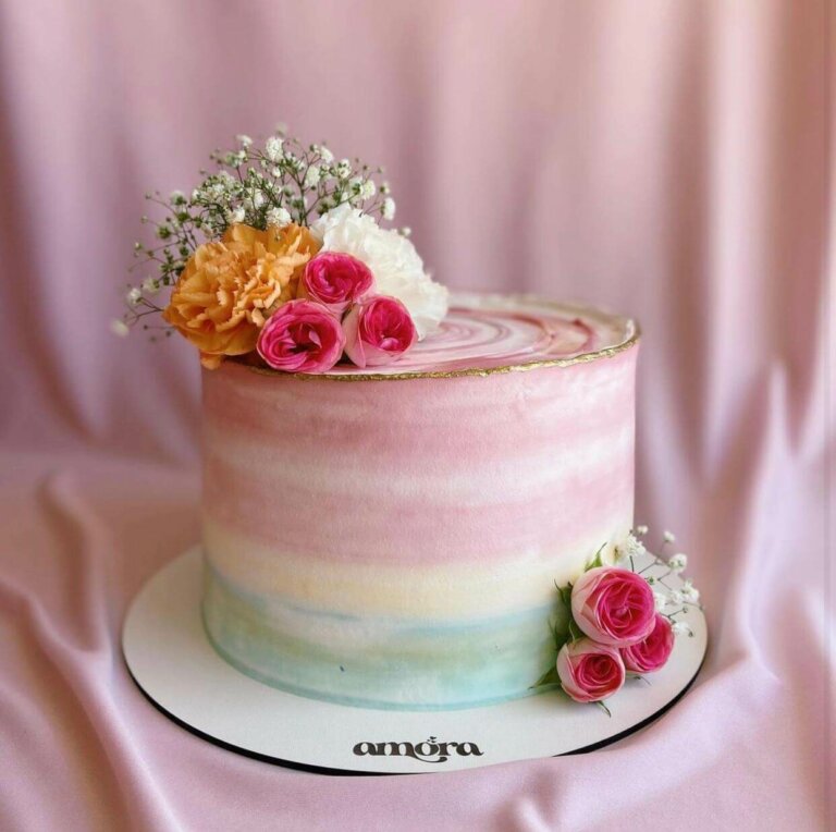 21 ideias de Bolo Rosa para todas as idades - Bolo Guaraná