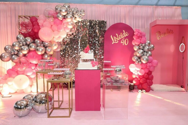 Festa da Barbie: 50 ideias para a sua decoração - Bolo Guaraná