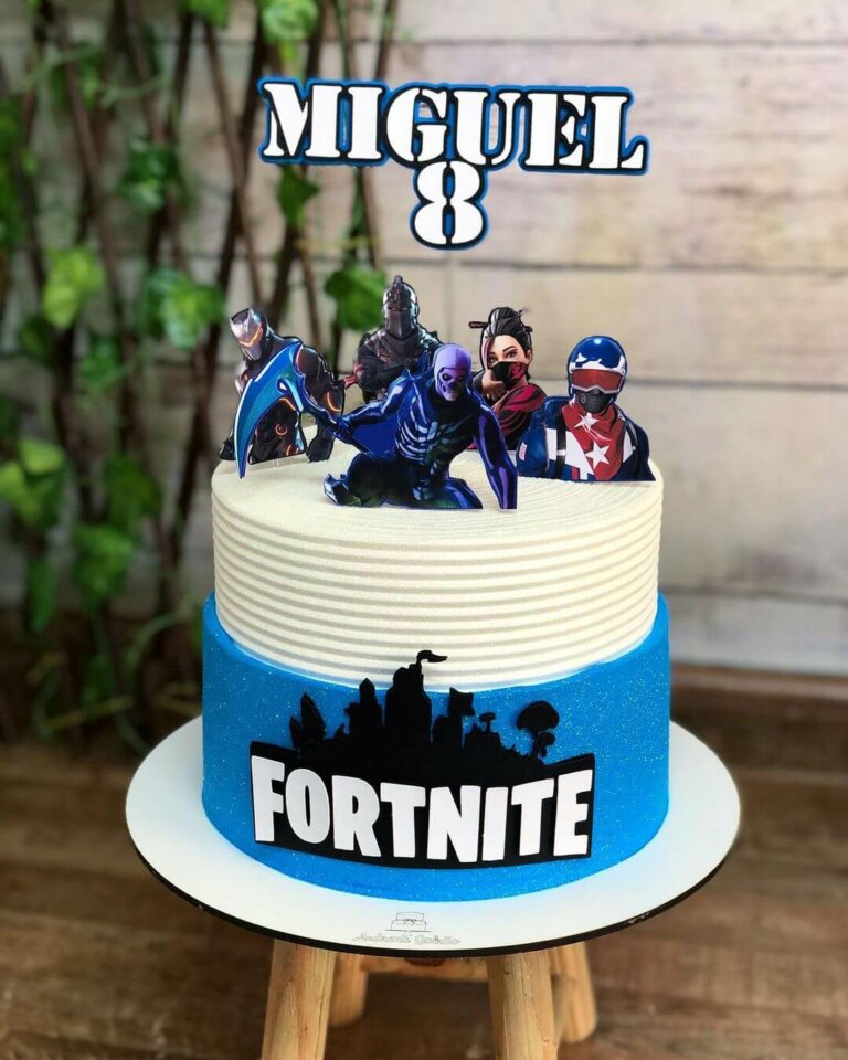 Bolo Fortnite: 15 inspirações para sua festa - Bolo Guaraná