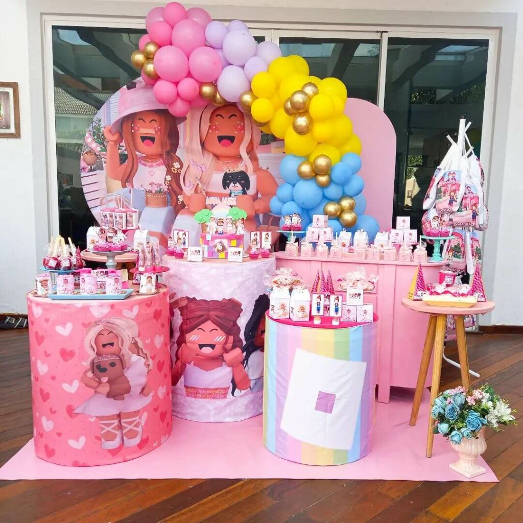 Festa Roblox Feminino: +50 inspirações superfofas - Bolo Guaraná