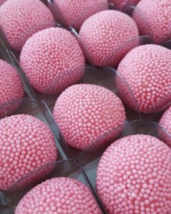 +30 delícias encantadoras de Docinho da Barbie - Bolo Guaraná