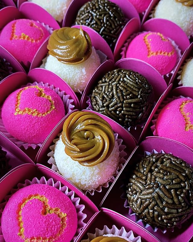 +30 delícias encantadoras de Docinho da Barbie - Bolo Guaraná