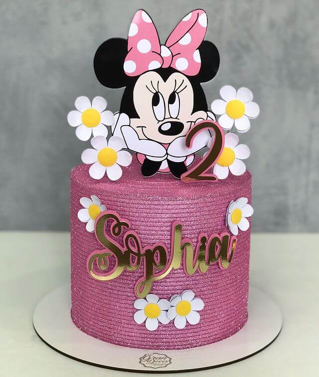 Festa Minnie Rosa: 40 ideias cheias de fofura- Bolo Guaraná