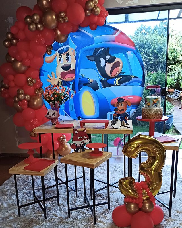 Detetive Labrador: ideias para uma festa completa - Bolo Guaraná