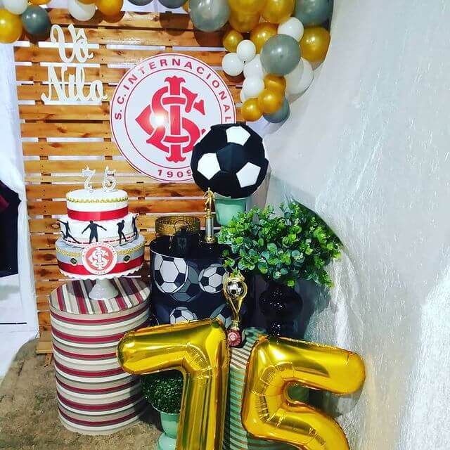 Decoração do Inter: +25 ideias para sua festa - Bolo Guaraná