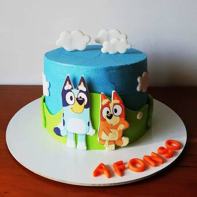 Bolo Bluey: ideias deliciosas e divertidas - Bolo Bluey