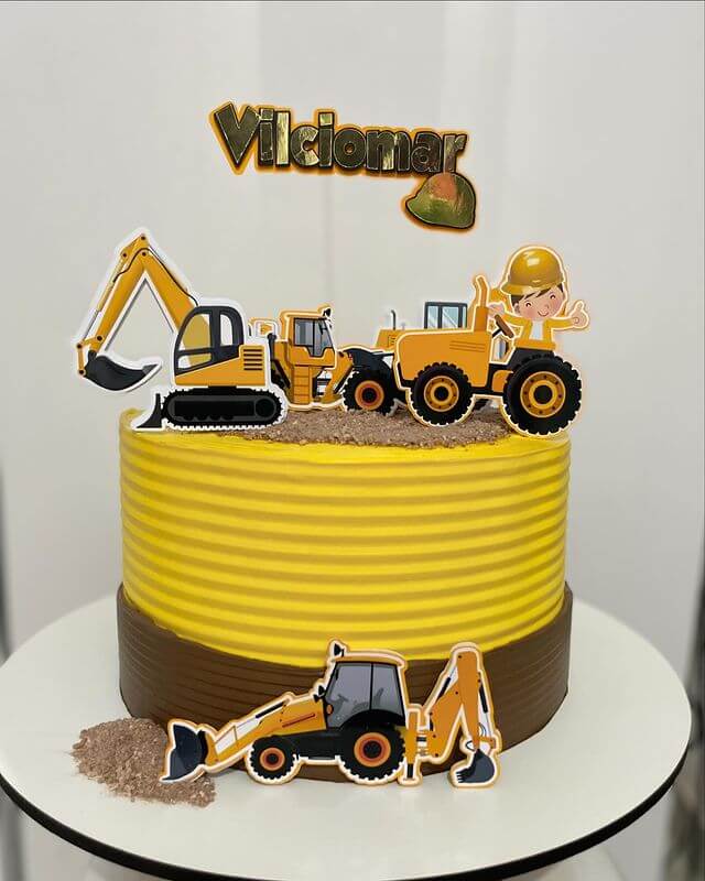 Bolo Trator: ideias e dicas de decoração - Bolo Guaraná