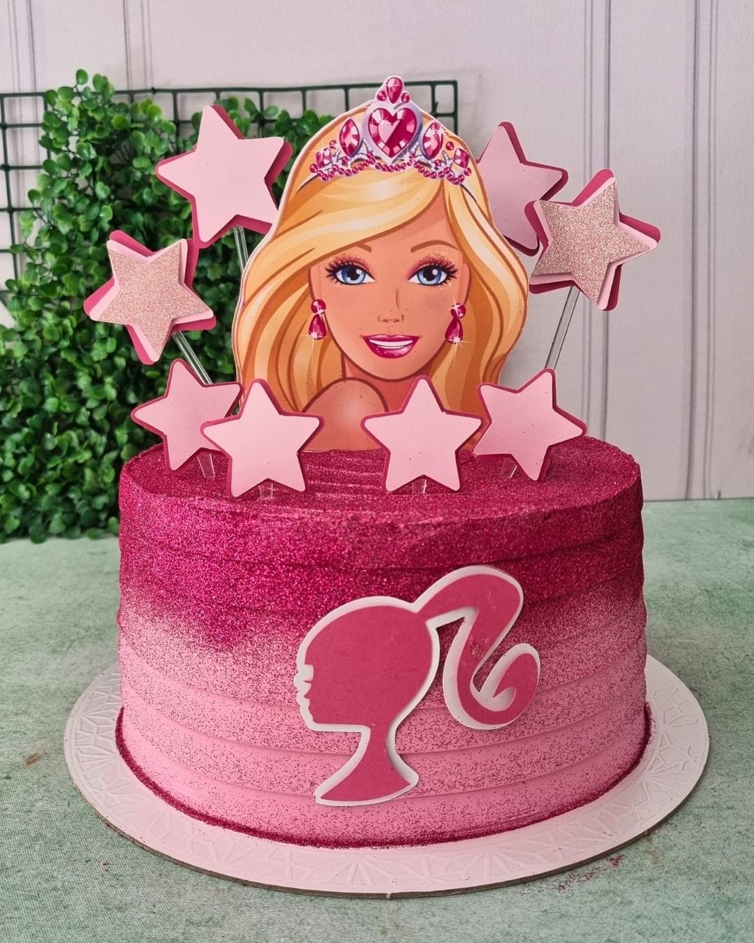 +100 ideias e tutoriais de Bolo da Barbie - Bolo Guaraná