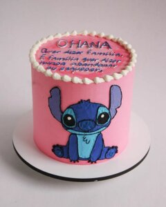 Bolo do Stitch: +70 ideias superfofas para sua festa - Bolo Guaraná