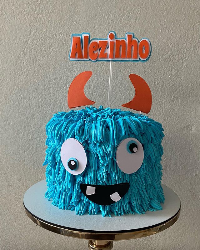 Bolo Peludo: ideias, como fazer e mais - Bolo Guaraná